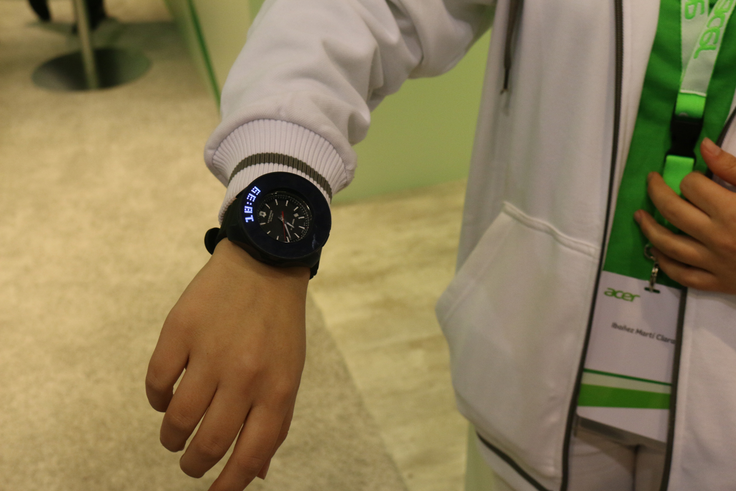 Cybertool, extensia care transformă ceasurile Swiss Army în smartwatch-uri