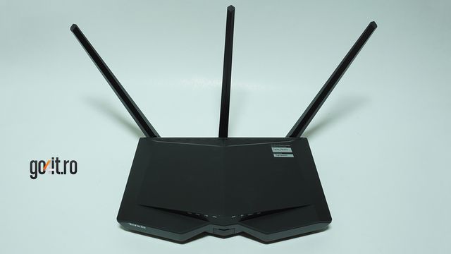 Tenda AC18: un router pentru cei care au nevoie de acoperire wireless ...