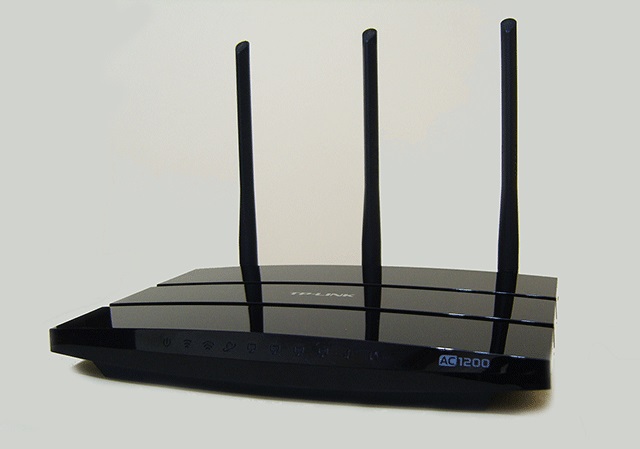 TP-Link Archer C1200: router accesibil, cu viteze mari [REVIEW]