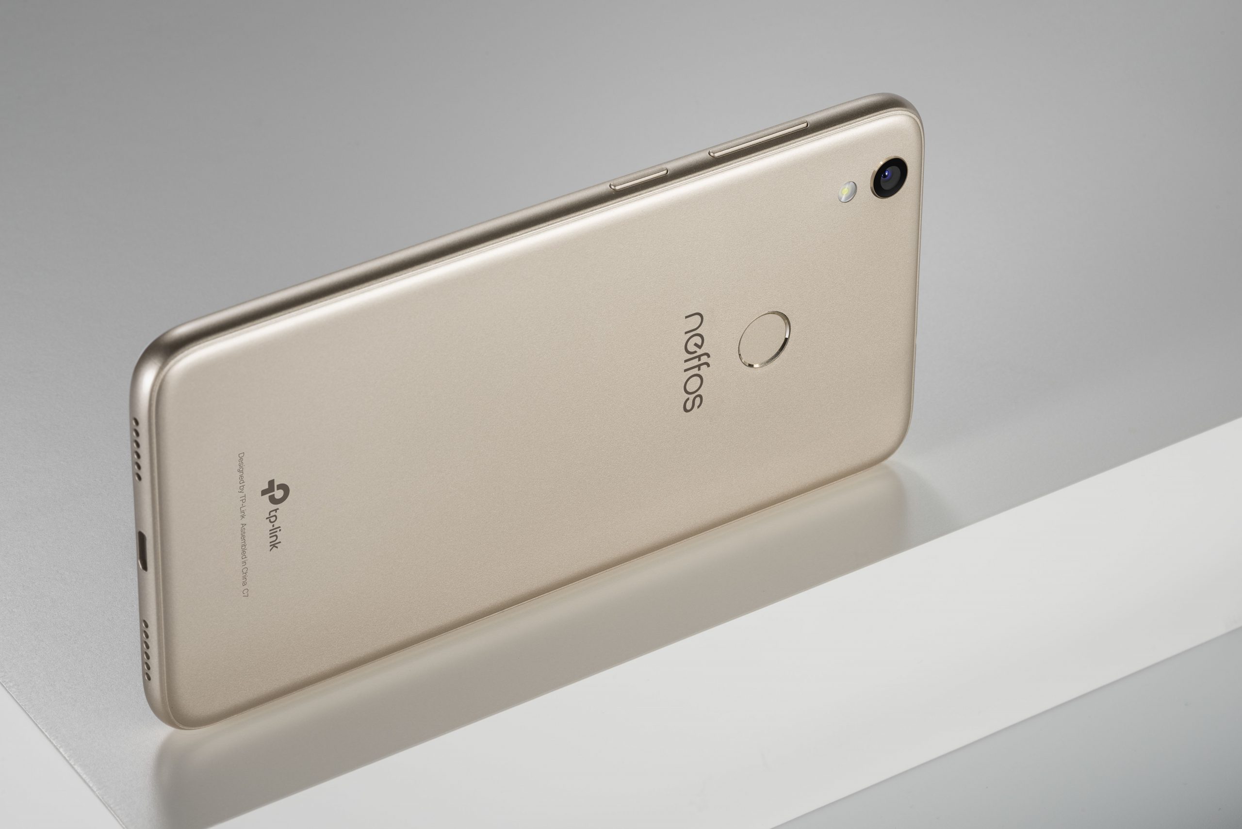 TP-Link lansează Neffos C7, un nou smartphone cu preţ accesibil