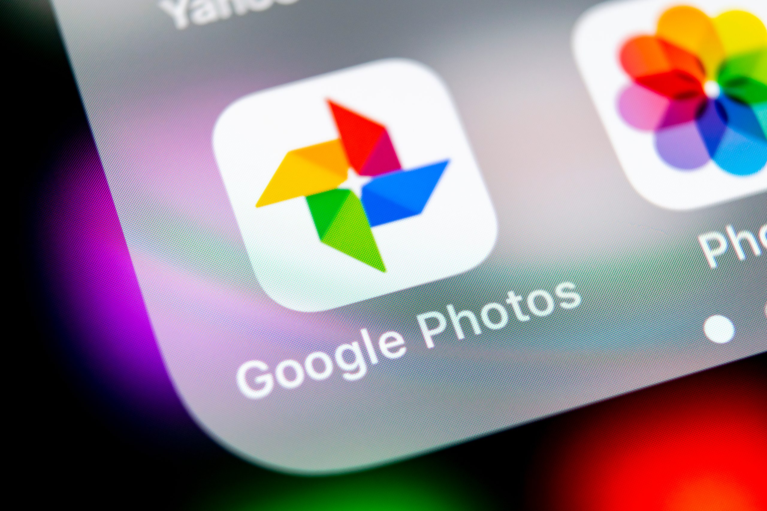 Google Photos primește funcția Me Meme: imagini meme personalizate ...
