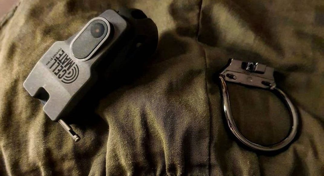 O problemă la o centură de castitate poate să îi facă prizonieri pe ...