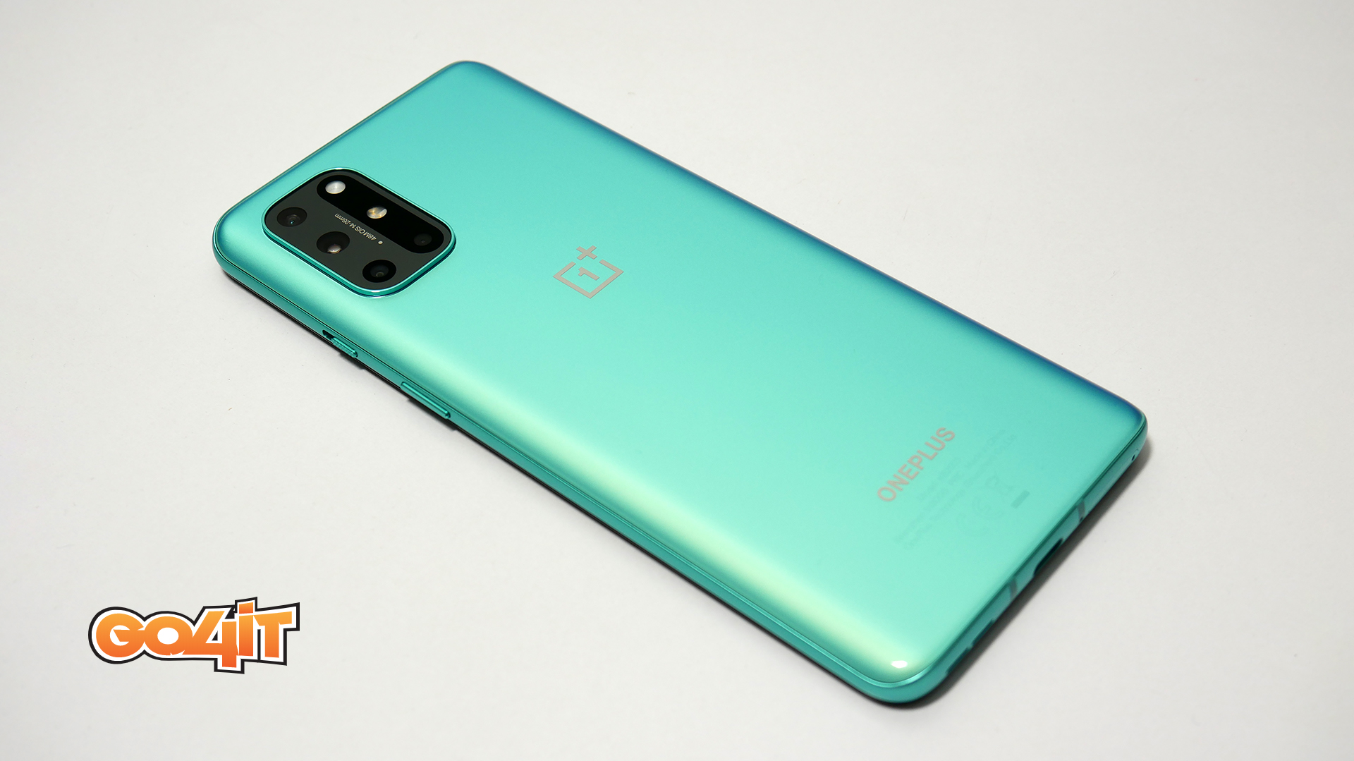 Cum arată OnePlus 9, următorul smartphone high-end „aproape” premium