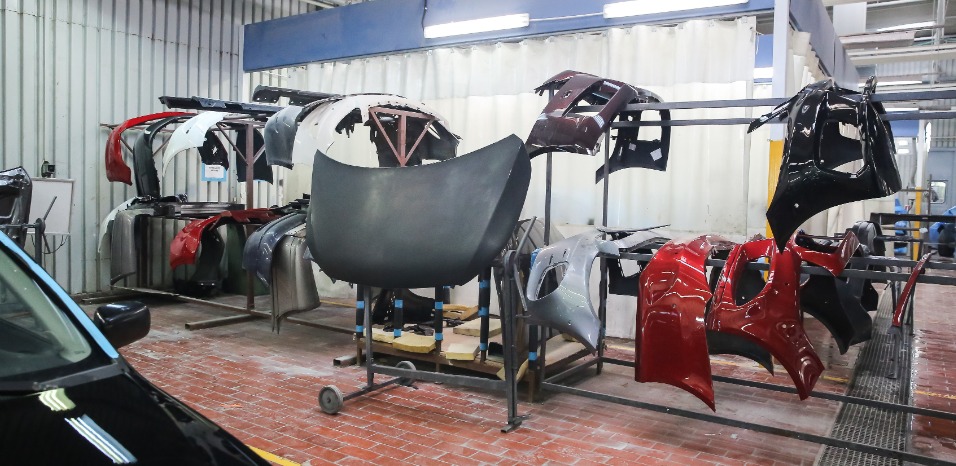 Cum găsești cea mai bună vopsitorie auto pentru mașina ta în București