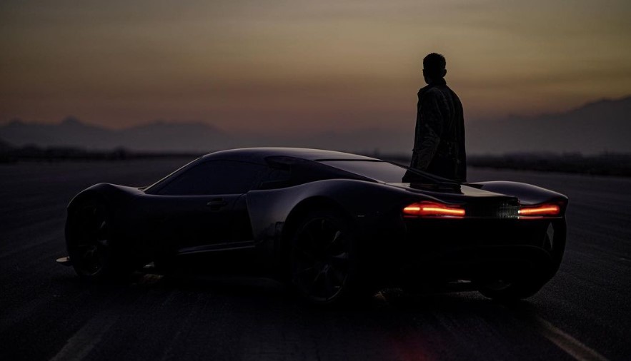 Talibanii au prezentat Mada 9, primul „supercar” din Afganistan. Mașina ...