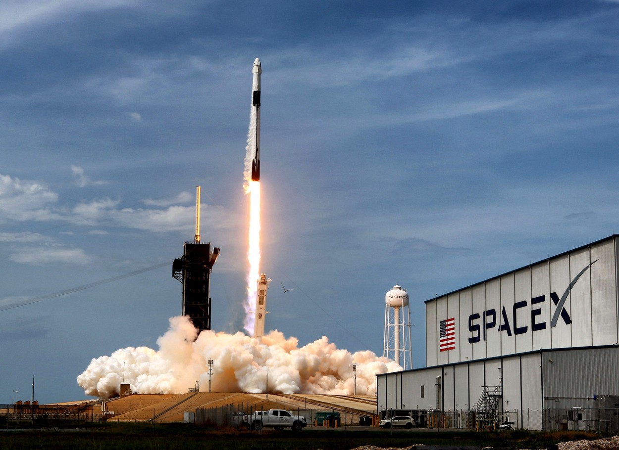 Vicepreședintele ANCOM afirmă că SpaceX a investit aproape 100 de ...