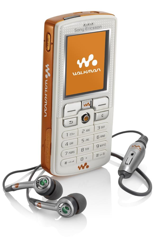 Adio Sony Ericsson (2001-2011). 10 ani şi 10 telefoane de neuitat